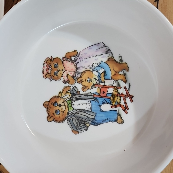 Oneida | Other | Vintage Oneida Deluxe Goldilocks Plate Bowl Set | Poshmark